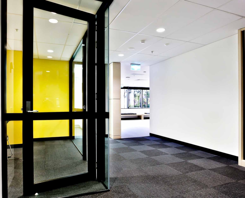 The Benefits of Bonnet Cleaning for Commercial Carpets